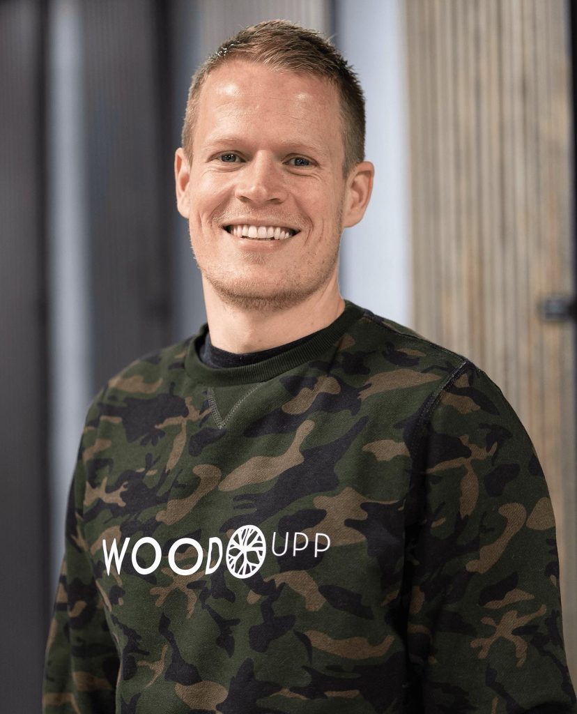 Trälistvägg, väggpaneler och akustiska paneler » WoodUpp